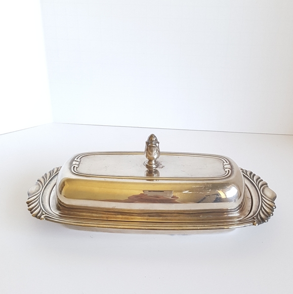 Oneida | Kitchen | Oneida Ltd Silversmiths Silver Plated Butter Dish ...